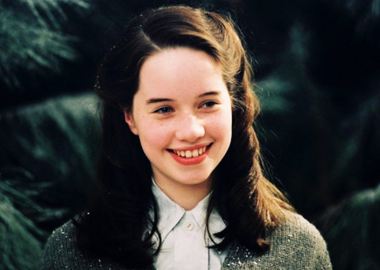 Anna Popplewell Cute