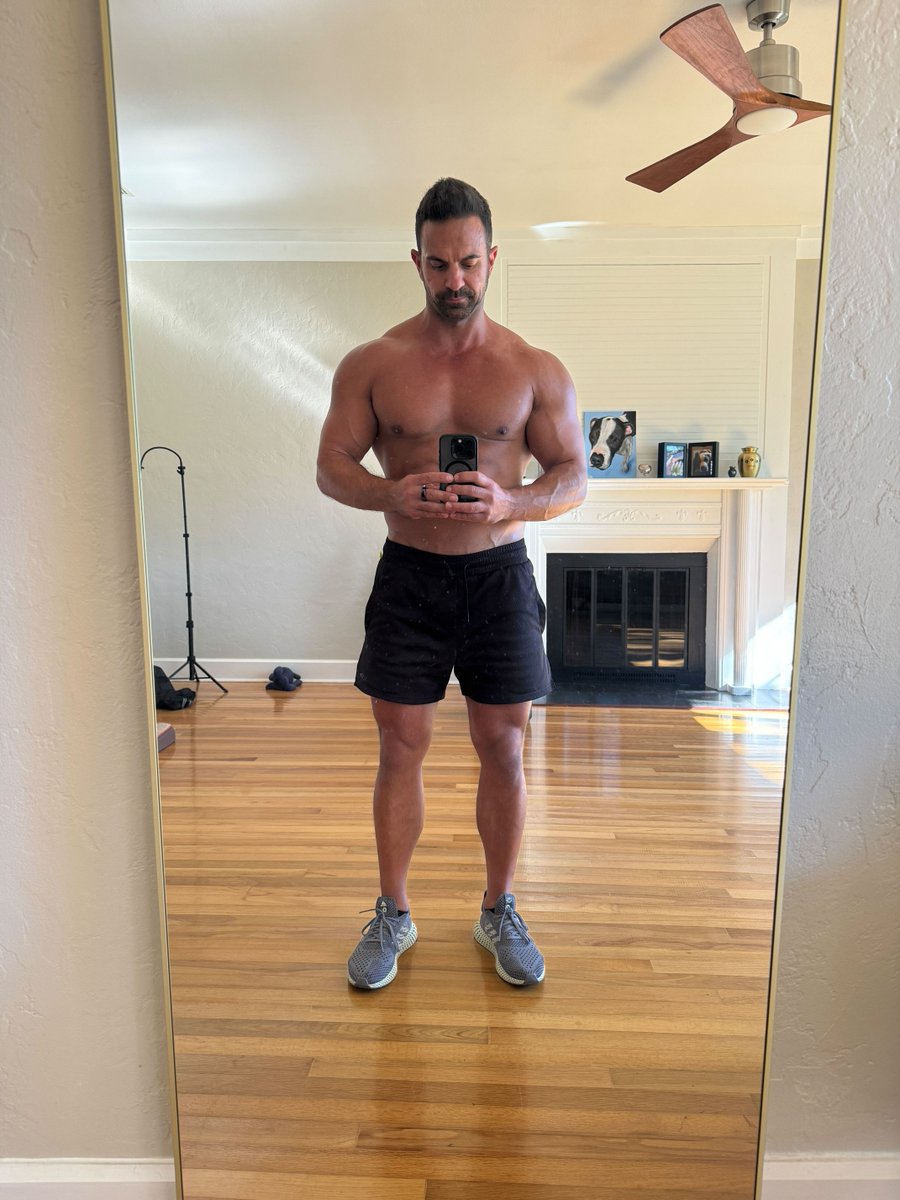 Michael Morelli's Threads – Thread Reader App