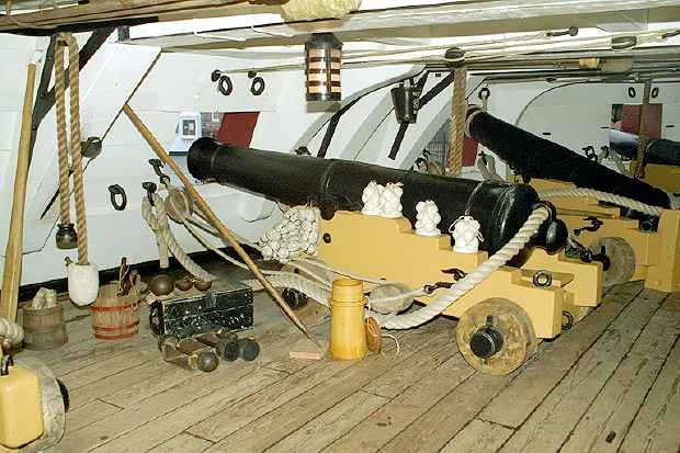The Gunner in Nelson's Navy: The man responsible for keeping the ship ...