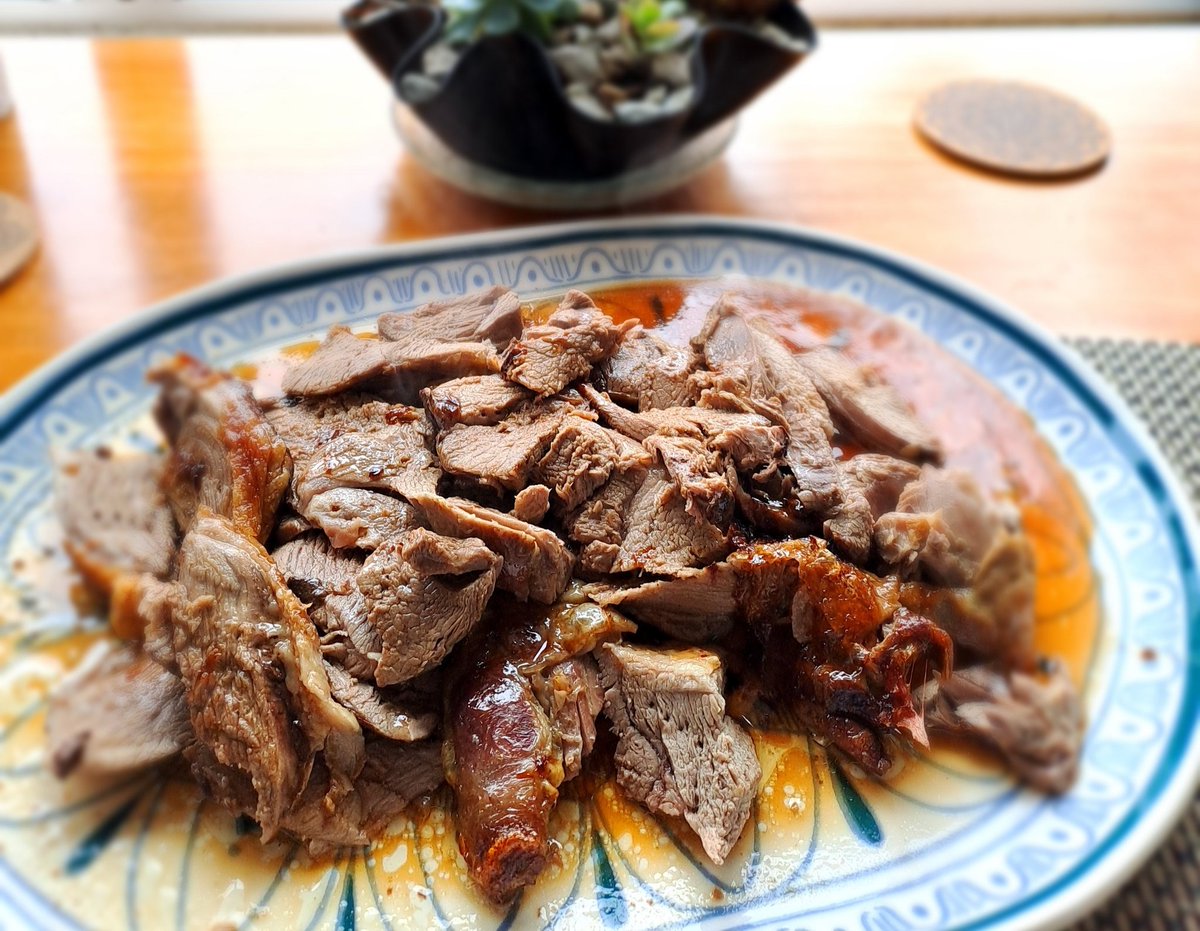 Tira Cole's Threads – Thread Reader App