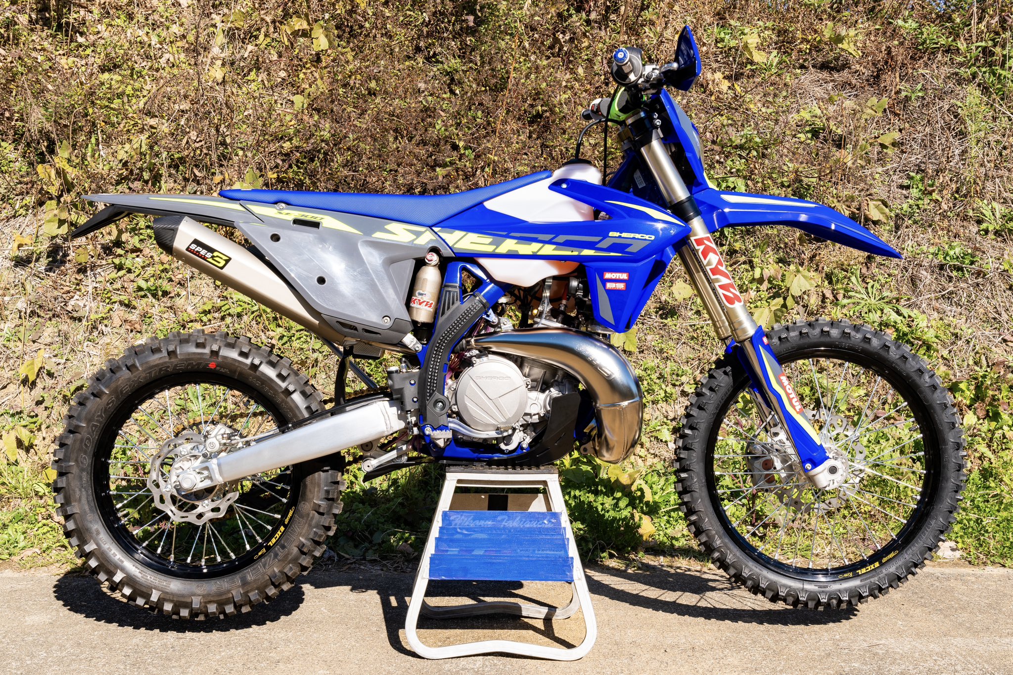 バイク用ナビゲーションブラケット とめよ オートバイフロント バイク用ナビゲーションブラケット とめよ オートバイフロント
