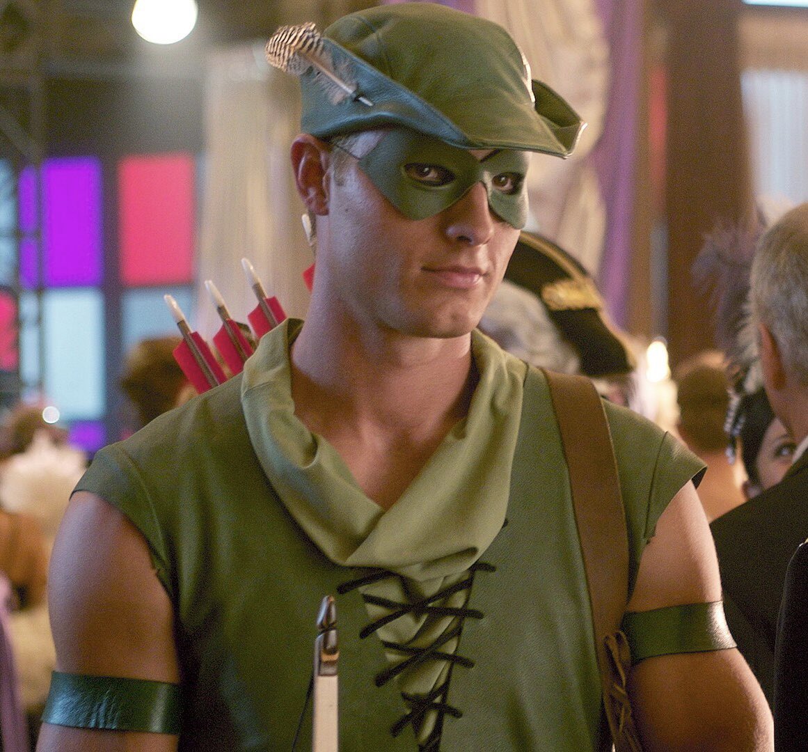 Robin Smallville Superboy (Kon El) Wikipedia