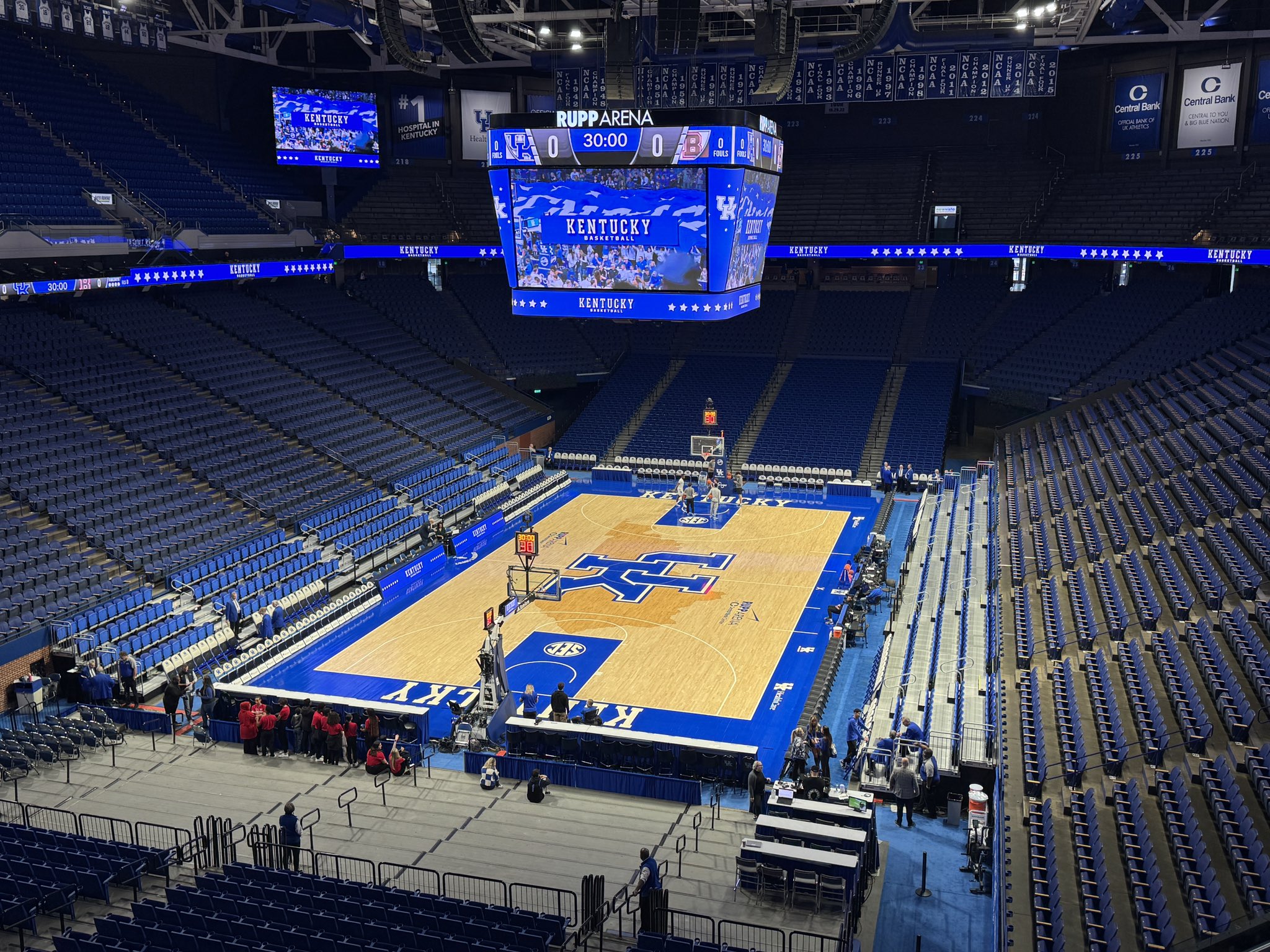 Rupp Arena Wallpaper Nights At Rupp: Excitement At UK Basketball