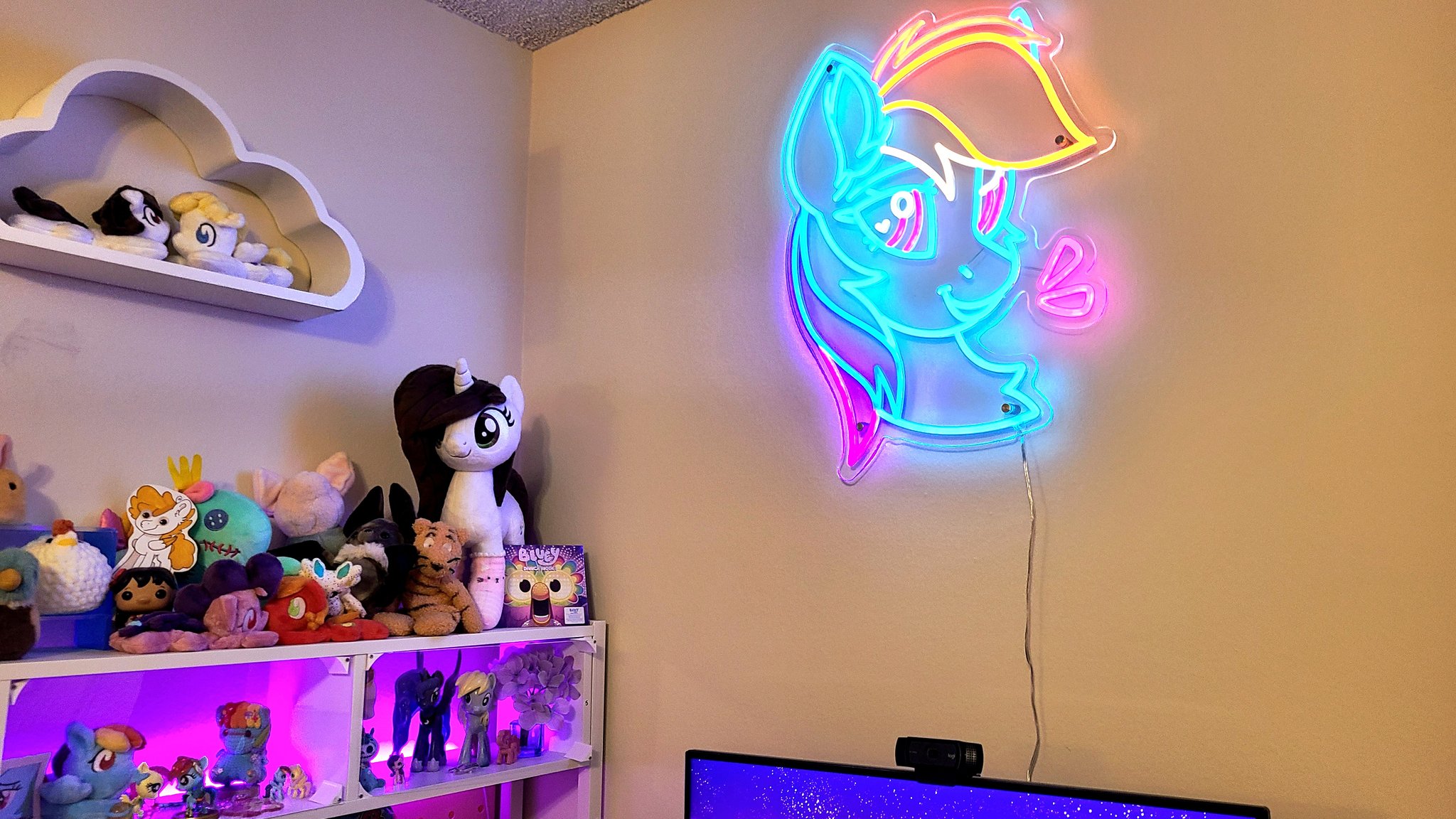Rainbow Dash Neon Effect