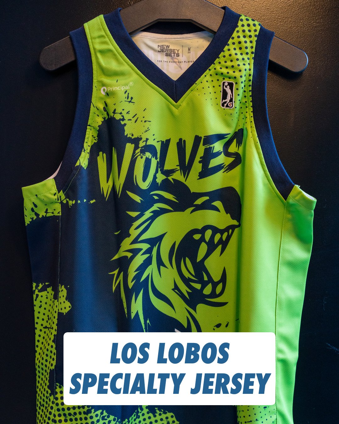 Logo De Los Lobos Baloncesto Lobos Plateados Listos Para La