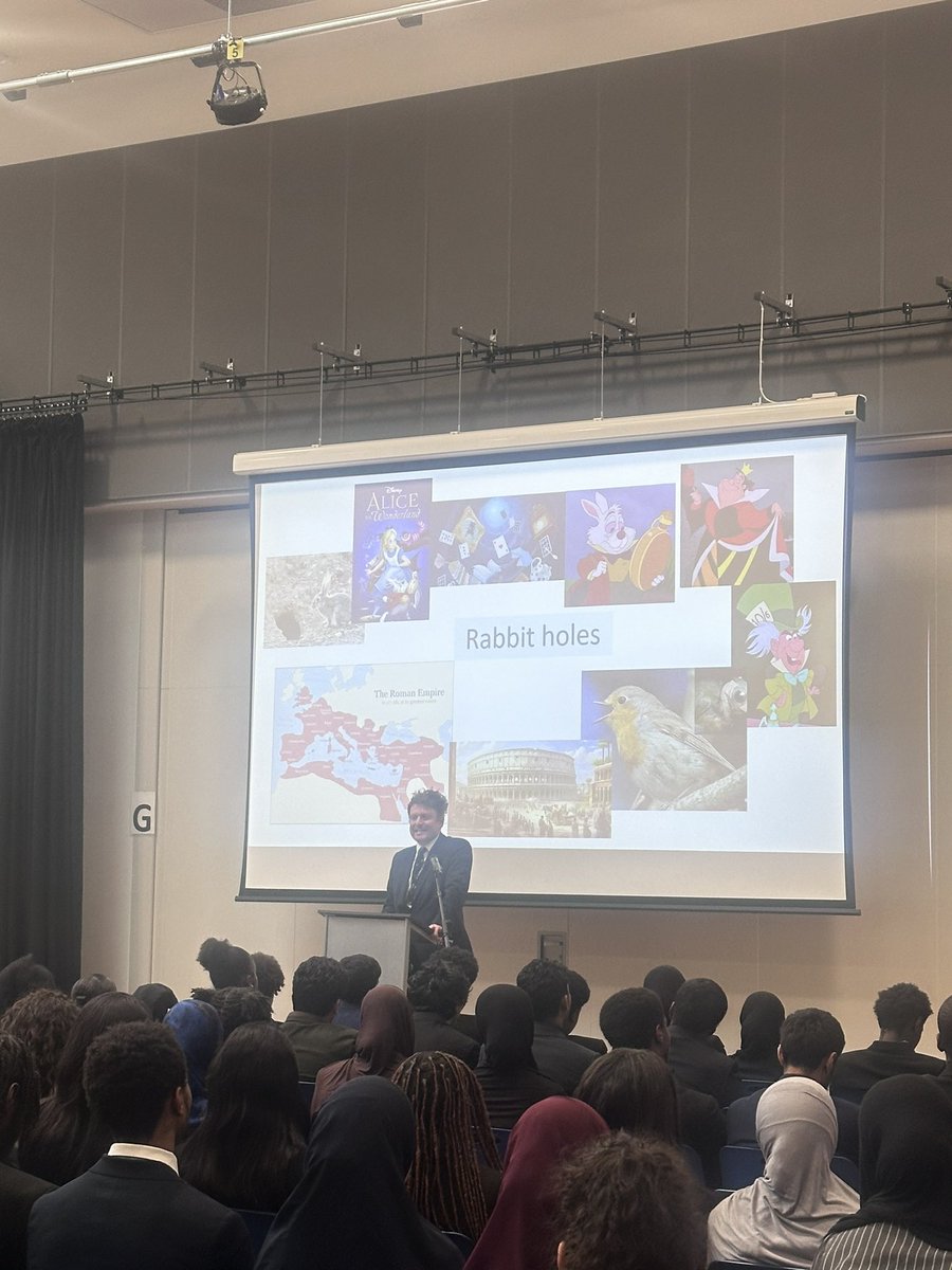 Welcome to Harris Clapham Sixth Form