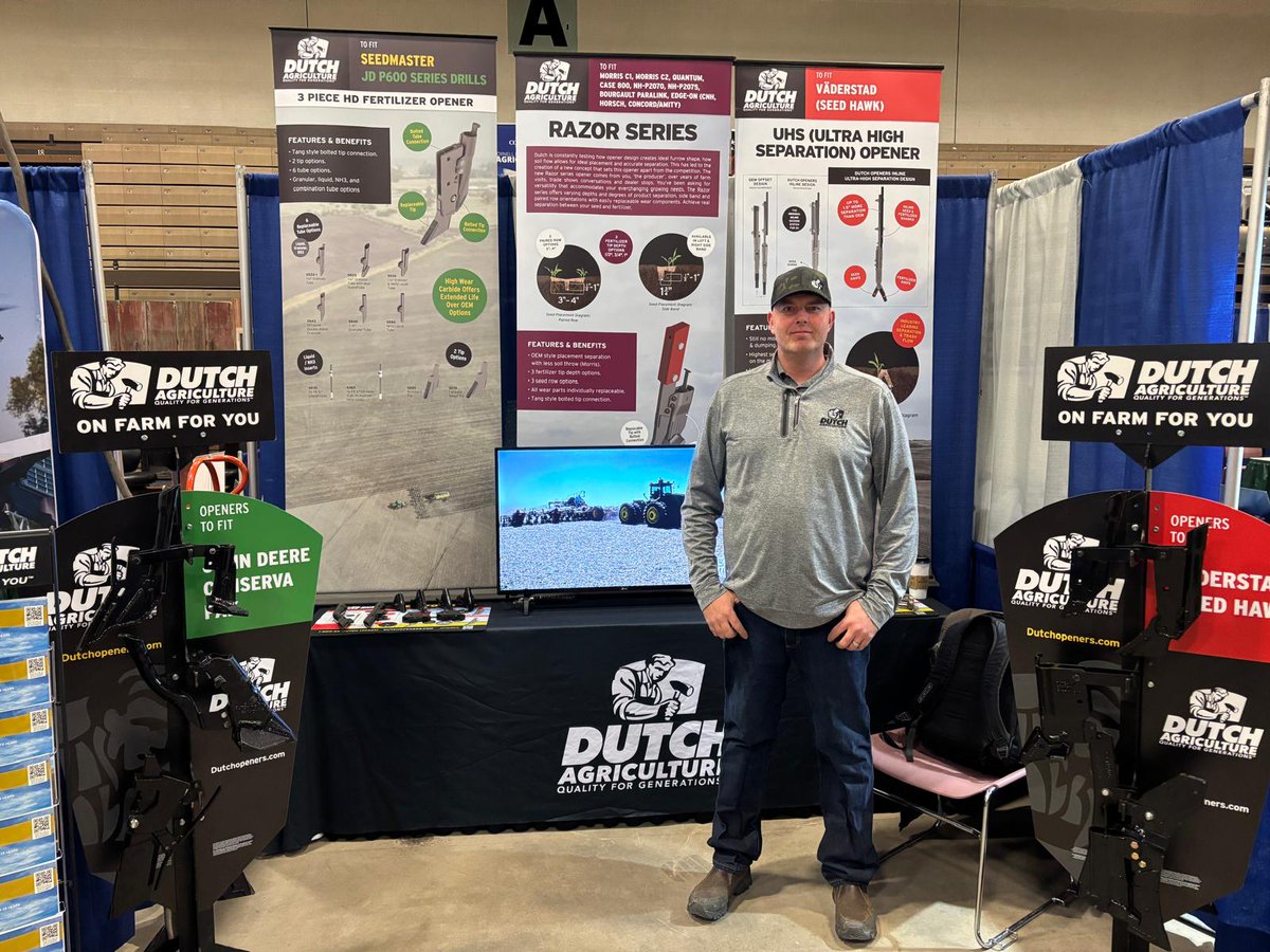 FIRST CANADIAN WHEAT BOARD LAKER VESSEL EN ROUTE TO CANADA | BioSpreader