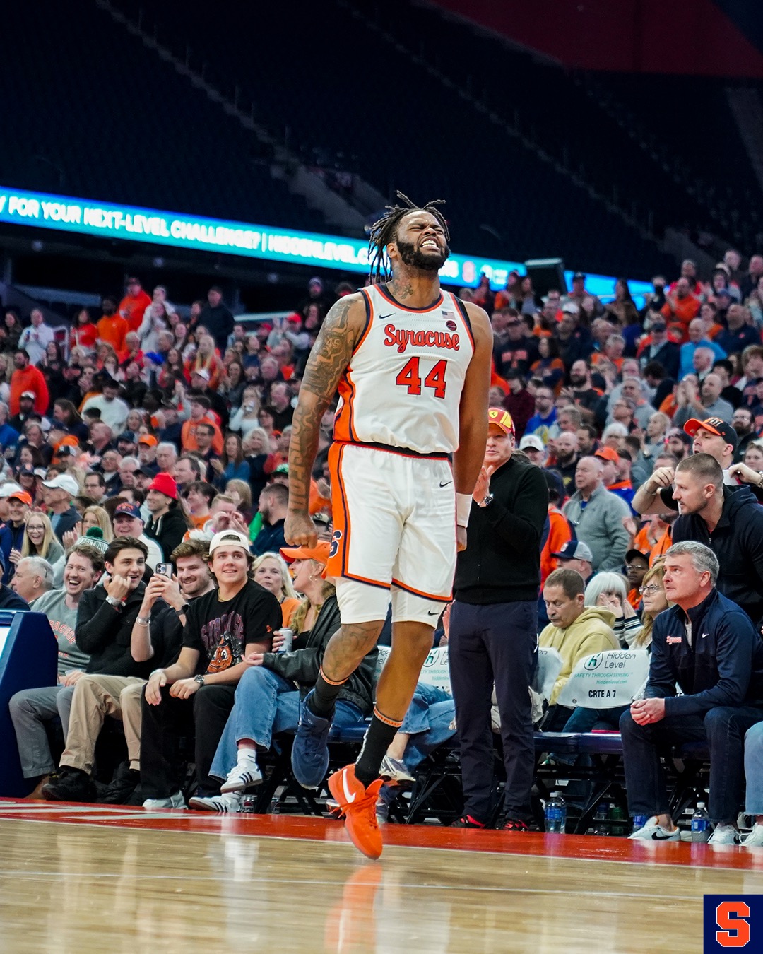 Syracuse Men s Basketball Cuse MBB X