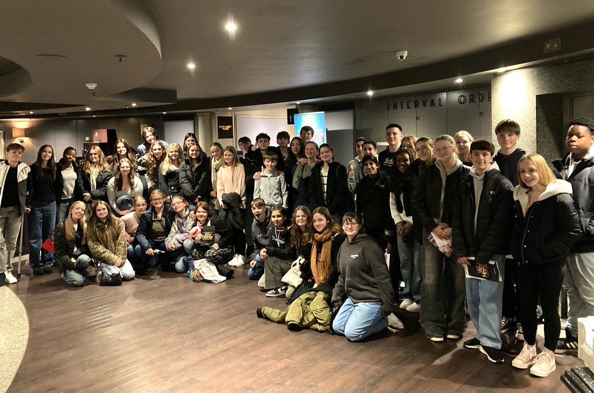 Welcome to Woking High School