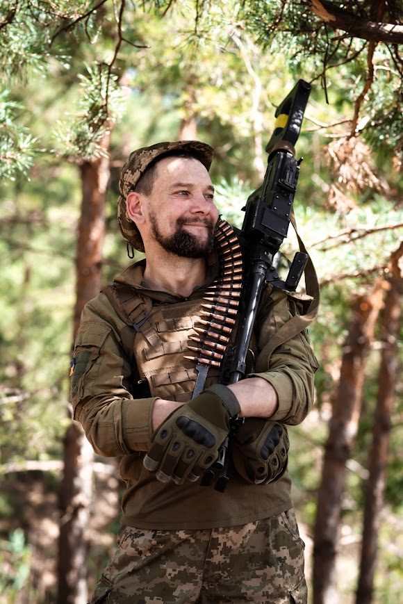 Roman Kulyk's Threads – Thread Reader App