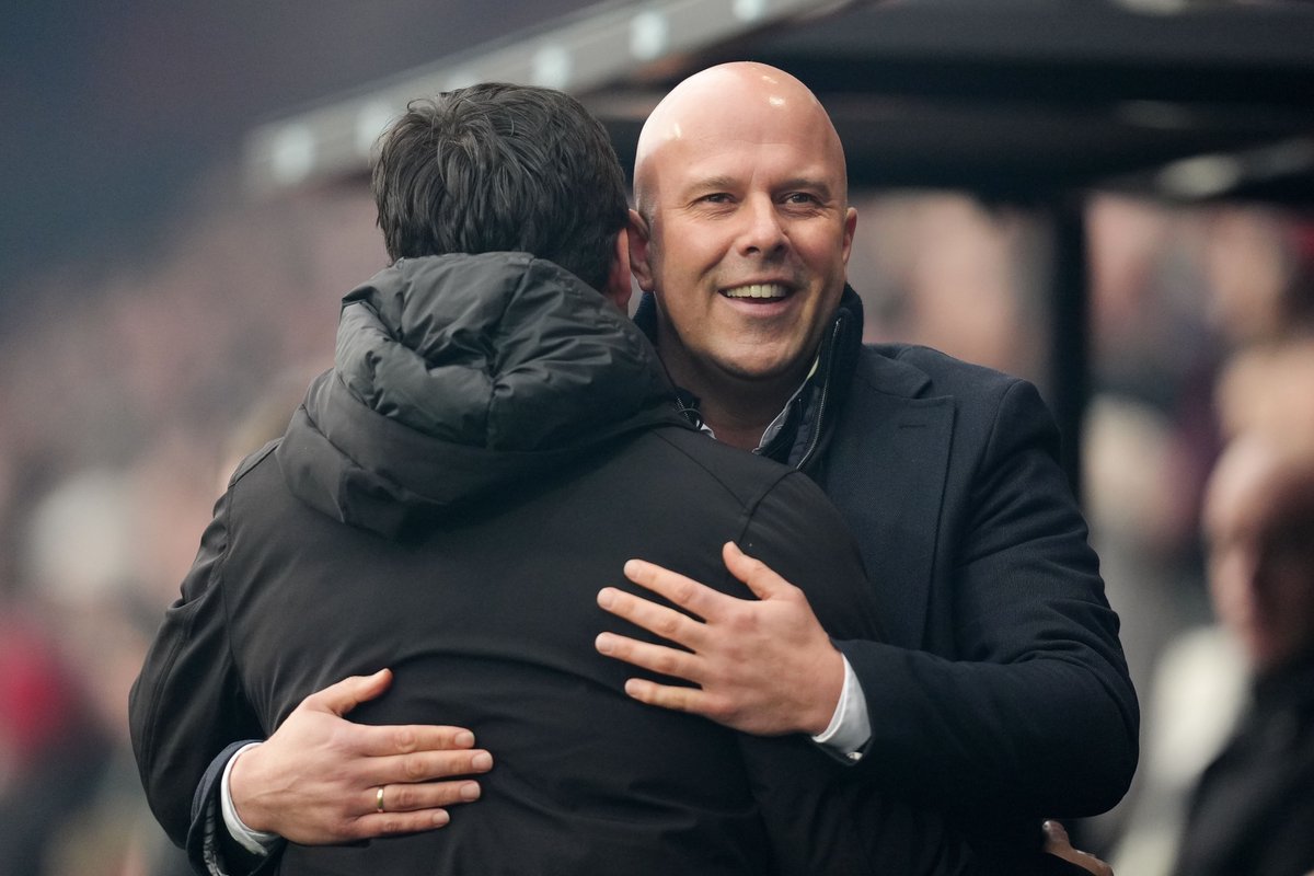 This is where tactical tweaks from a manager can win football games ...