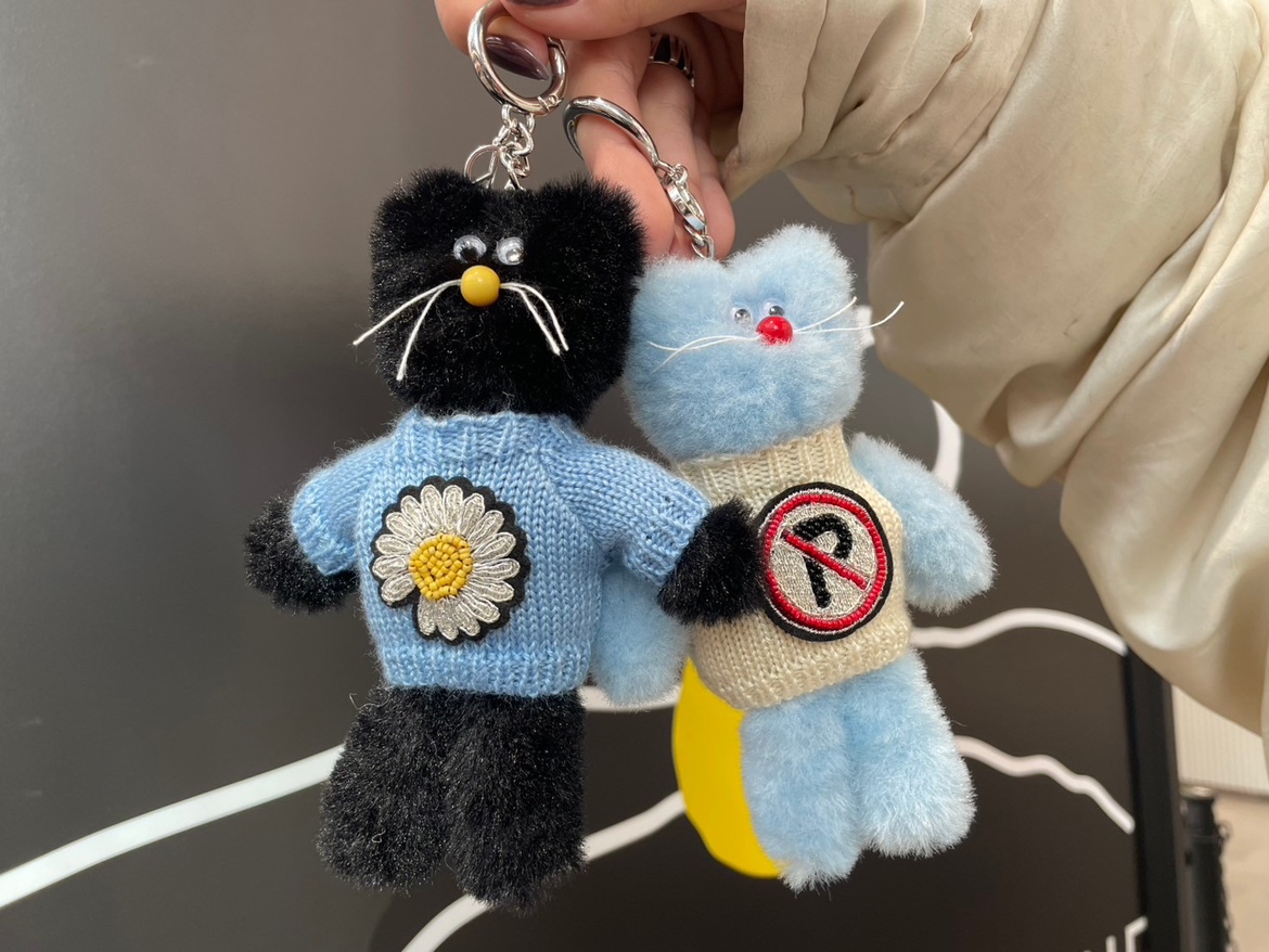 PEACEMINUSONE X 頂か MONAMHEEぬいぐるみキーリング SYHEE PEACEMINUSONE X 頂か MONAMHEEぬいぐるみキーリング SYHEE