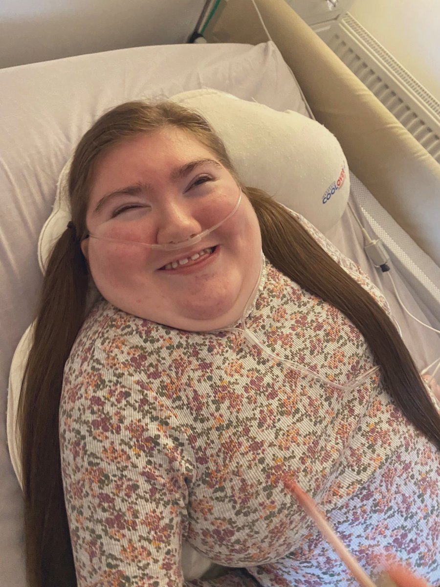 Joanne Devitt's Instagram, Twitter & Facebook on IDCrawl