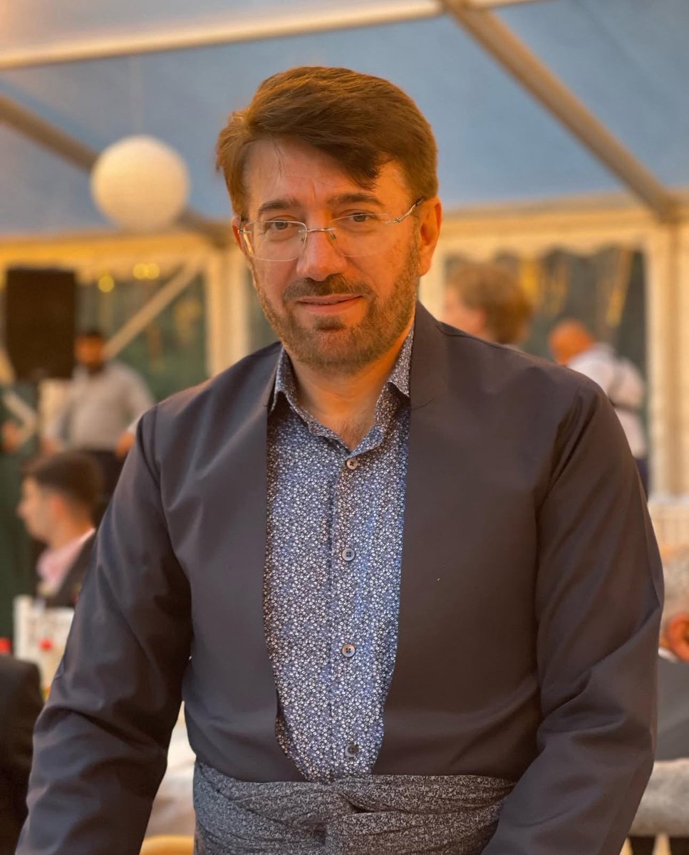 Duhok Buzz's Threads – Thread Reader App