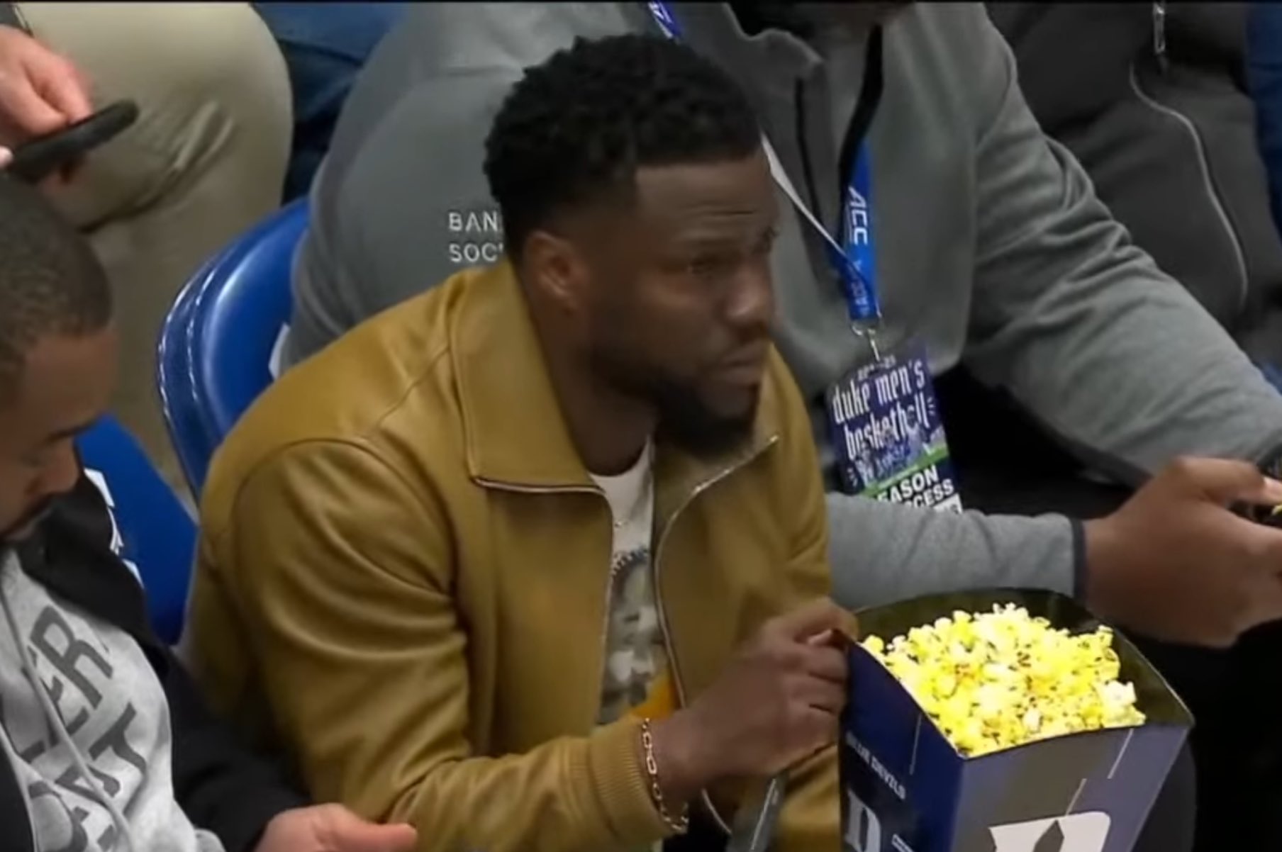 Kevin Hart Mangia Popcorn Meme Kevin Hart Memes Imgflip