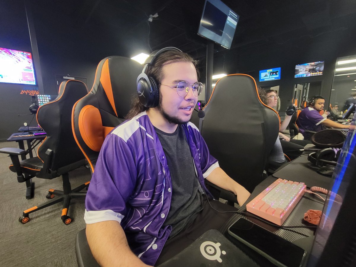 Knox esports lan starts soon!