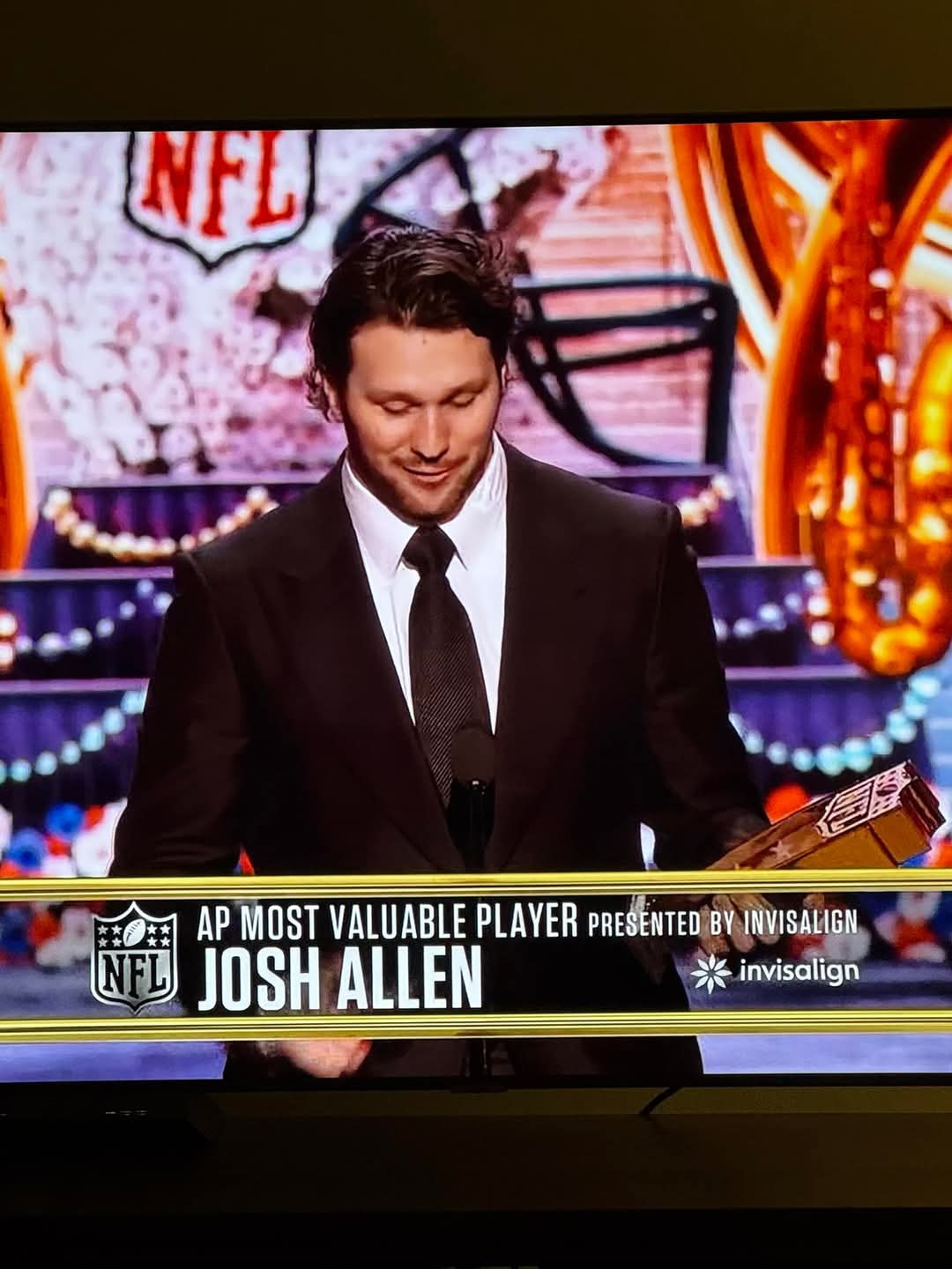 Josh Glaser Tattoos Taylor Swift & Nikki Glaser Friendship History