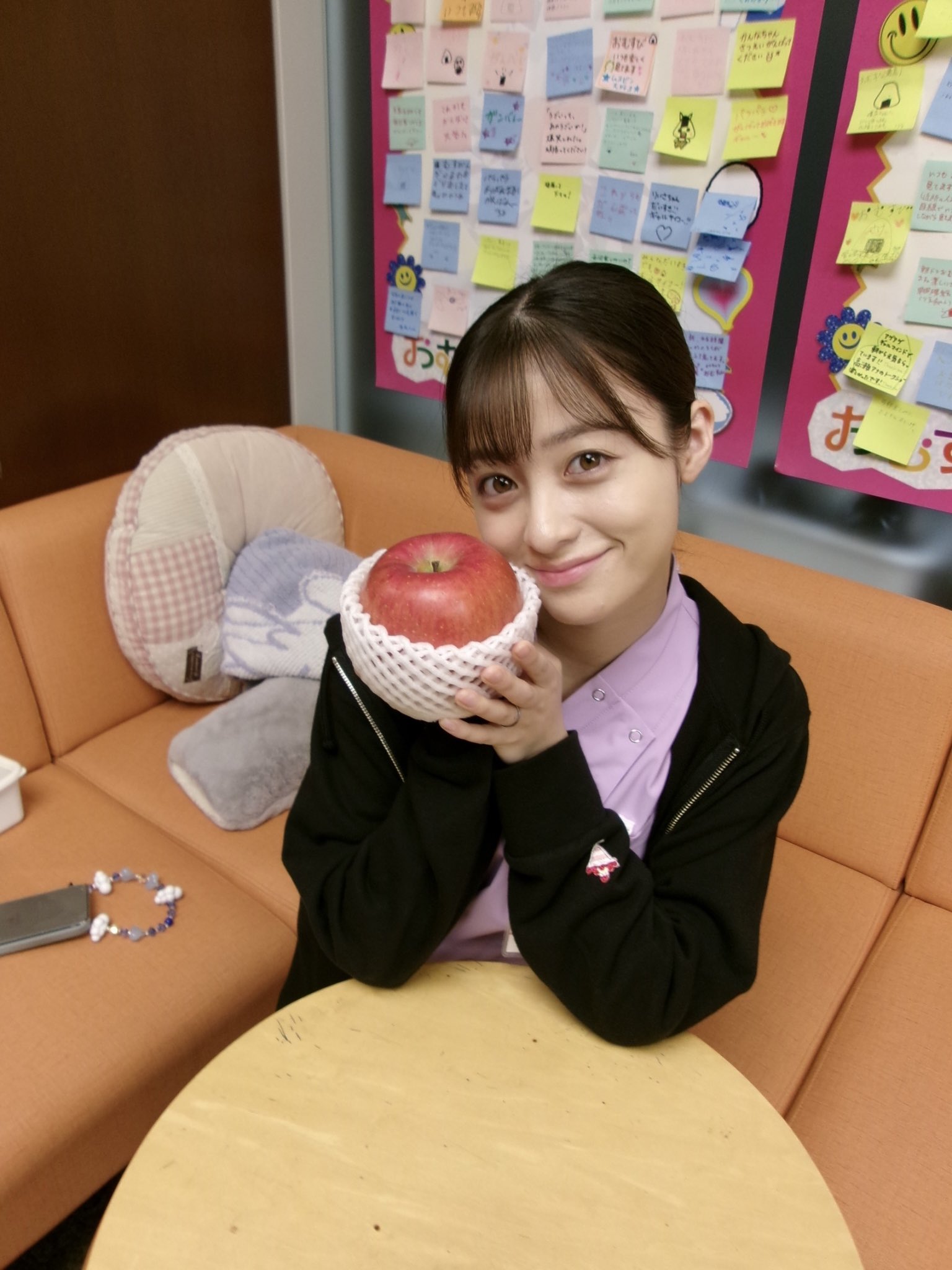 橋本環奈｢おむすび｣撮影終了で感涙