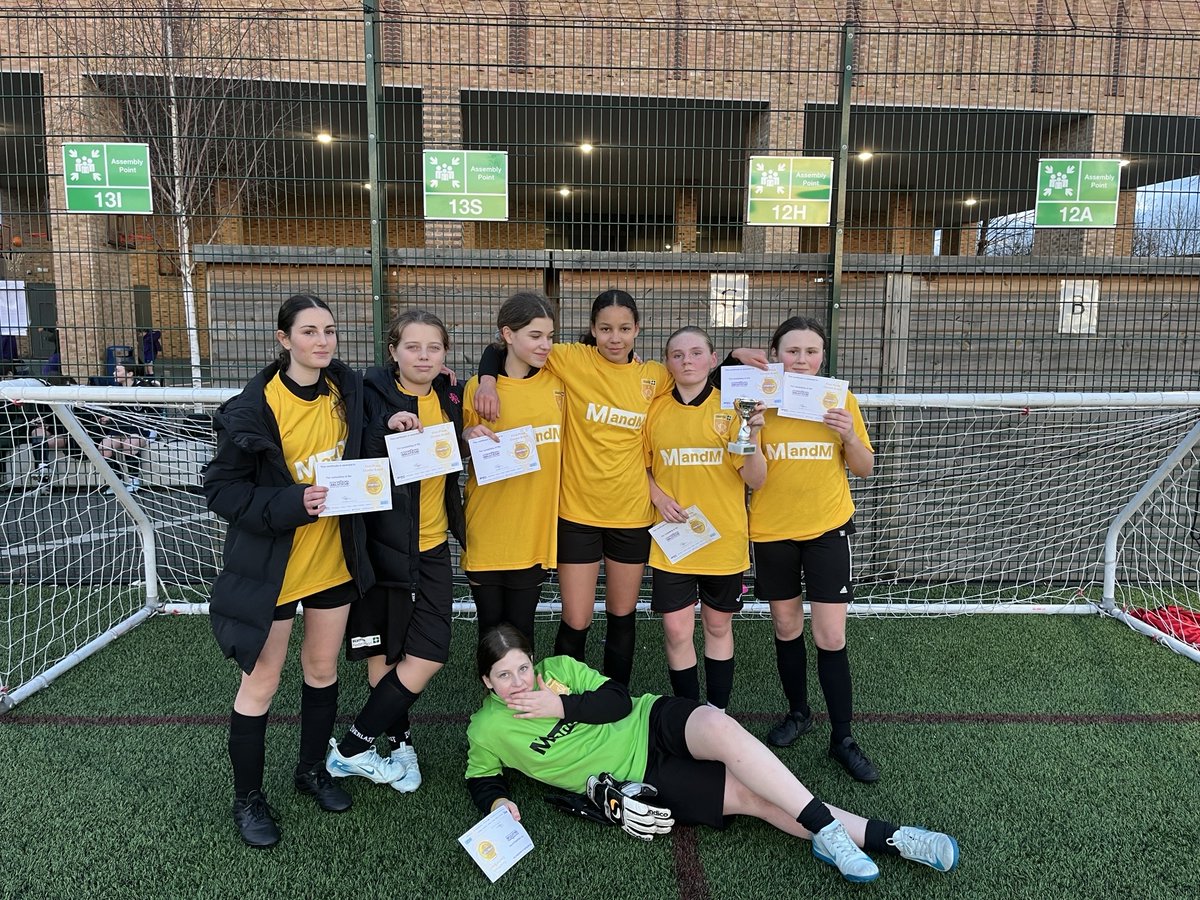 Sixth Form - Harris Academy Wimbledon