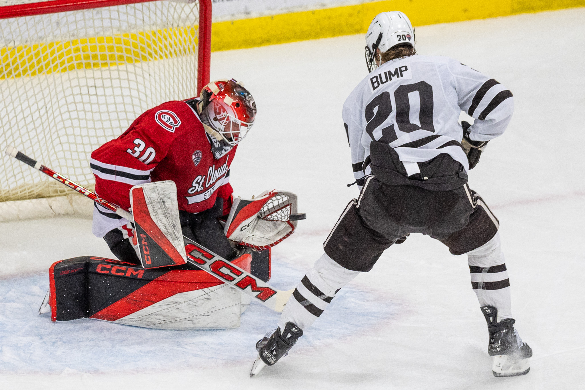 Broncos Trounce Huskies 6-1 - KVSC 88.1 FM