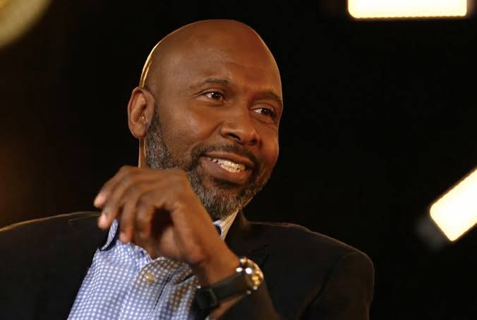 JSE PARTNERS WITH LUCAS RADEBE The JSE has launched the Claim It ...