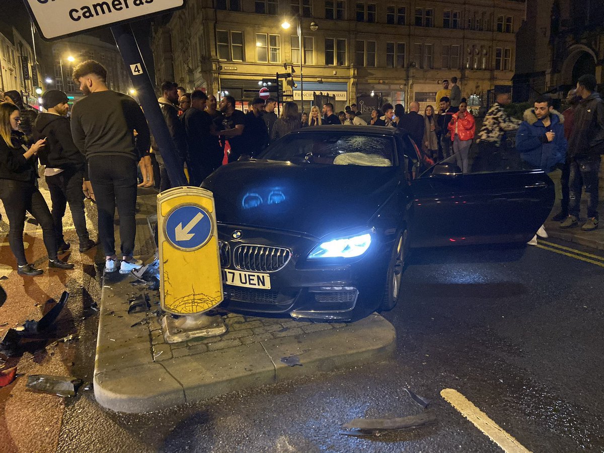 THE YOOKAY AS ART A short collection of photographs of Modern Britain ...