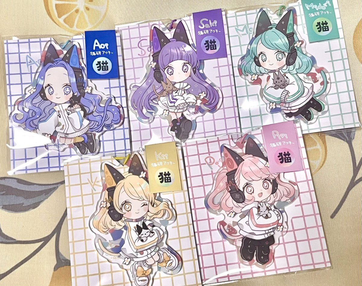 「ミニ色紙4点増やせました…! #デザフェス60 」colili🍰の漫画