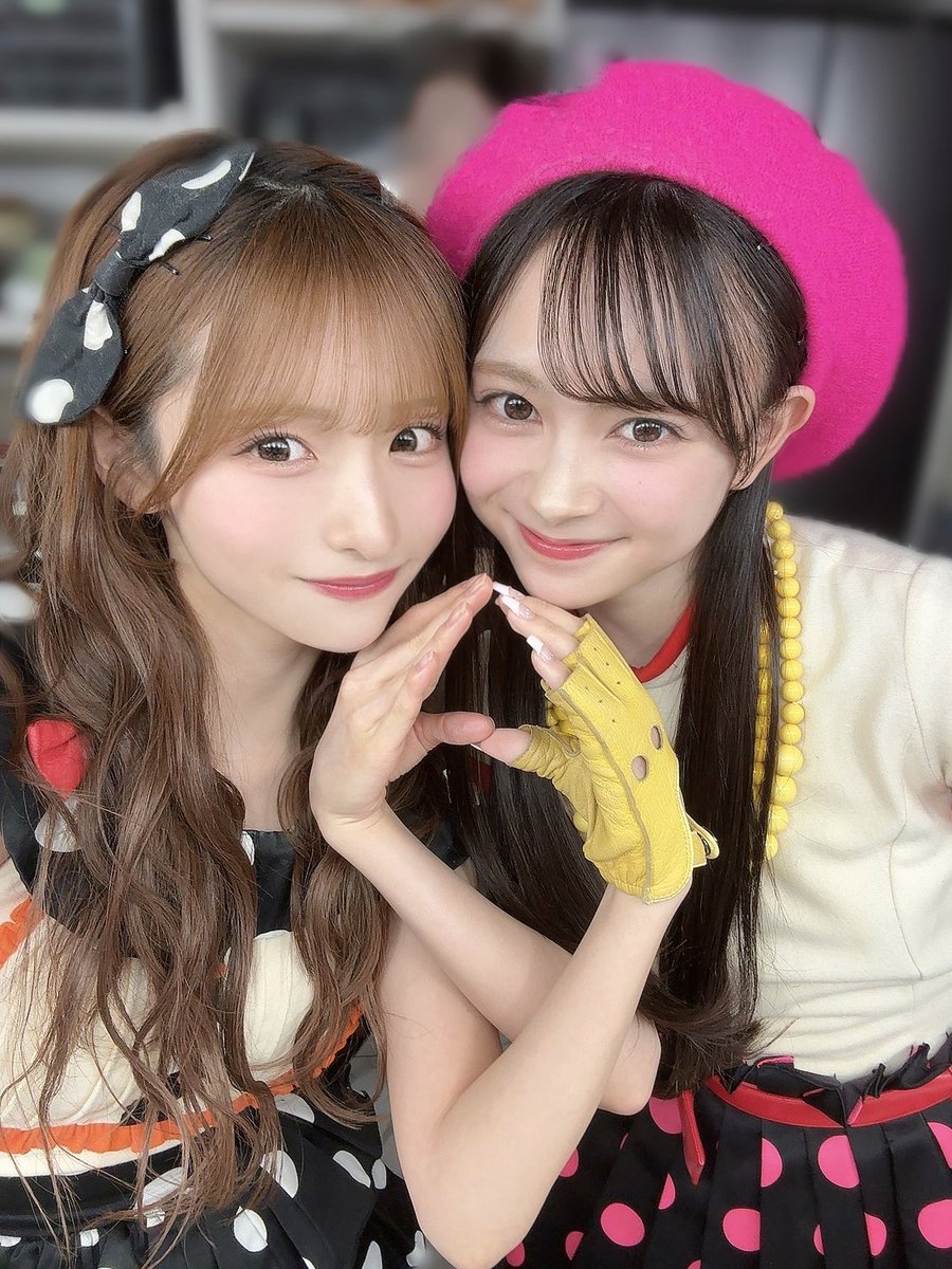 【朗報】AKB史上最強ビジュアルコンビのツーショットがこちら！ - 5ch