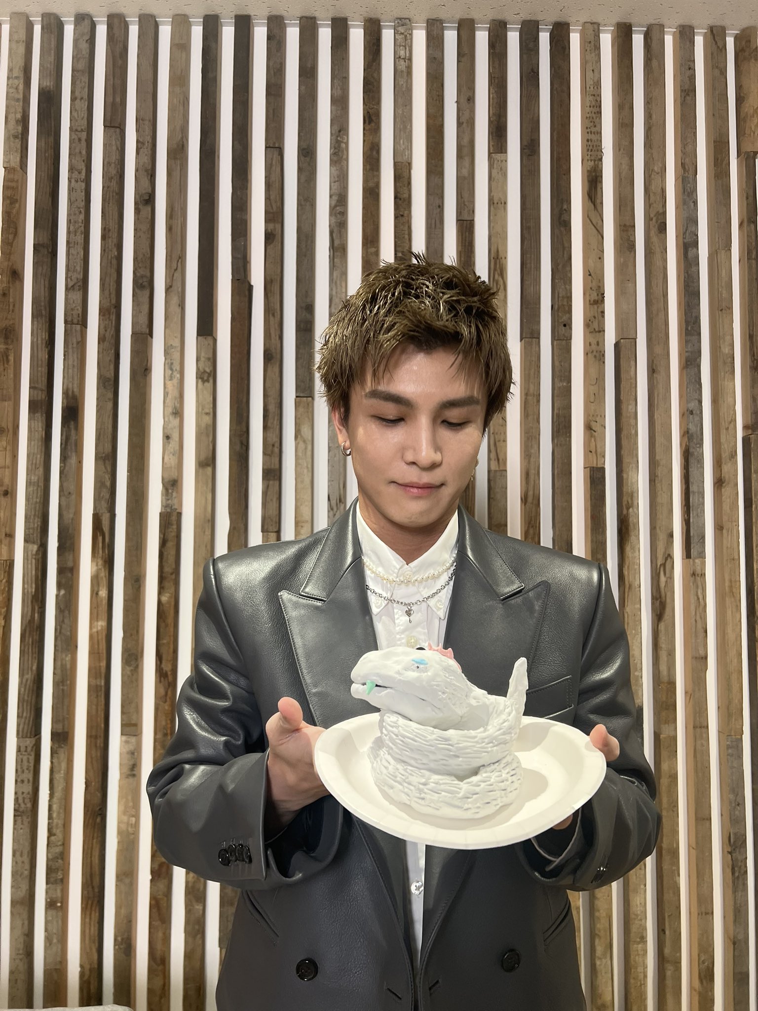 岩田 剛典 Music Staff (@BMG__official_) / X 岩田 剛典 Music Staff (@BMG__official_) / X