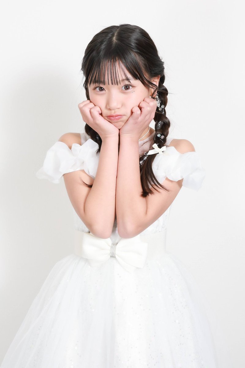 【画像】10歳・小4女子「やっと生えはじめたー」 [808139444]