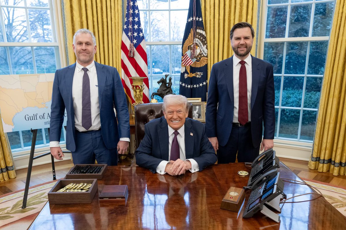 There's a very subtle difference in how these two jackets fit. Can you ...