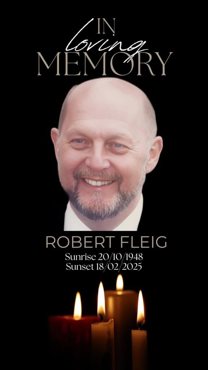 Pango Pango Model Florida