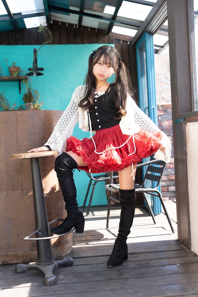 【動画】10歳・新小5の美少女、着替えの動画をX(Twitter)に載せる [808139444]