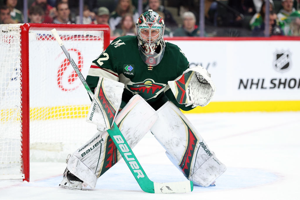 Filip Gustavsson Wild's Filip Gustavsson Scores Goalie Goal, Sets