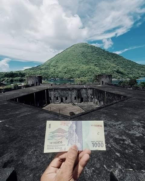 Mengenal Banda Neira dan Benteng Belgica: Wisata Sejarah dan Alam yang ... Mengenal Banda Neira dan Benteng Belgica: Wisata Sejarah dan Alam yang ...
