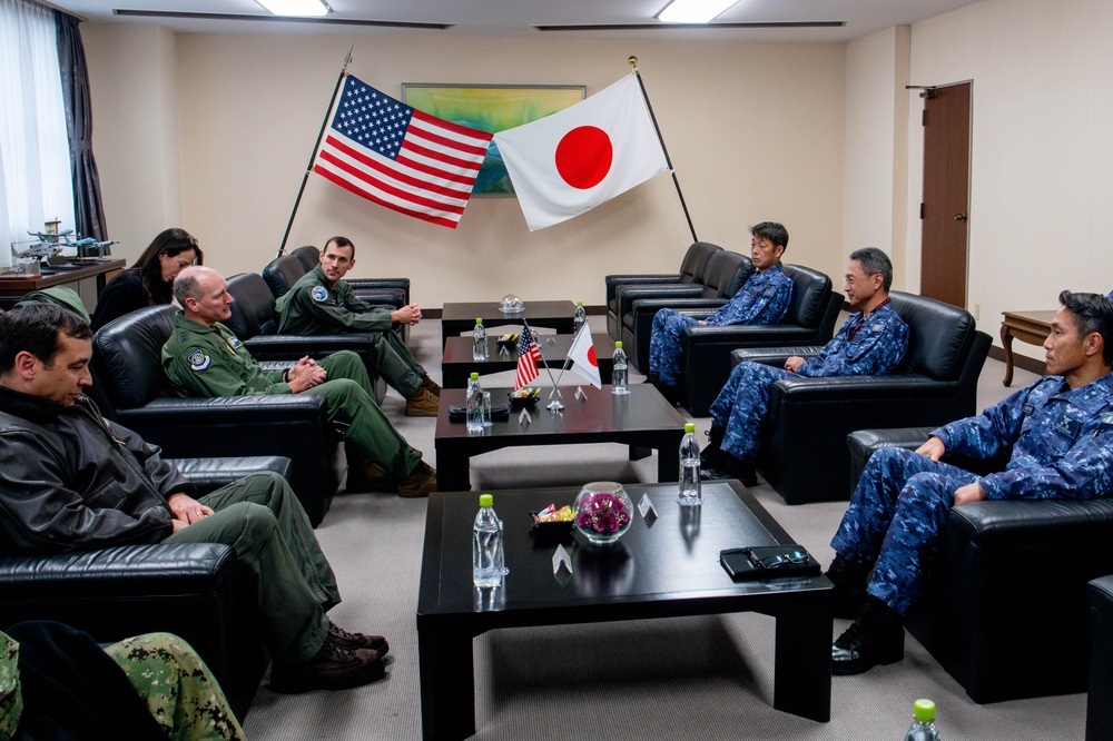 海上自衛隊 航空集団司令部(@jmsdf_af) - Twilog (ツイログ)