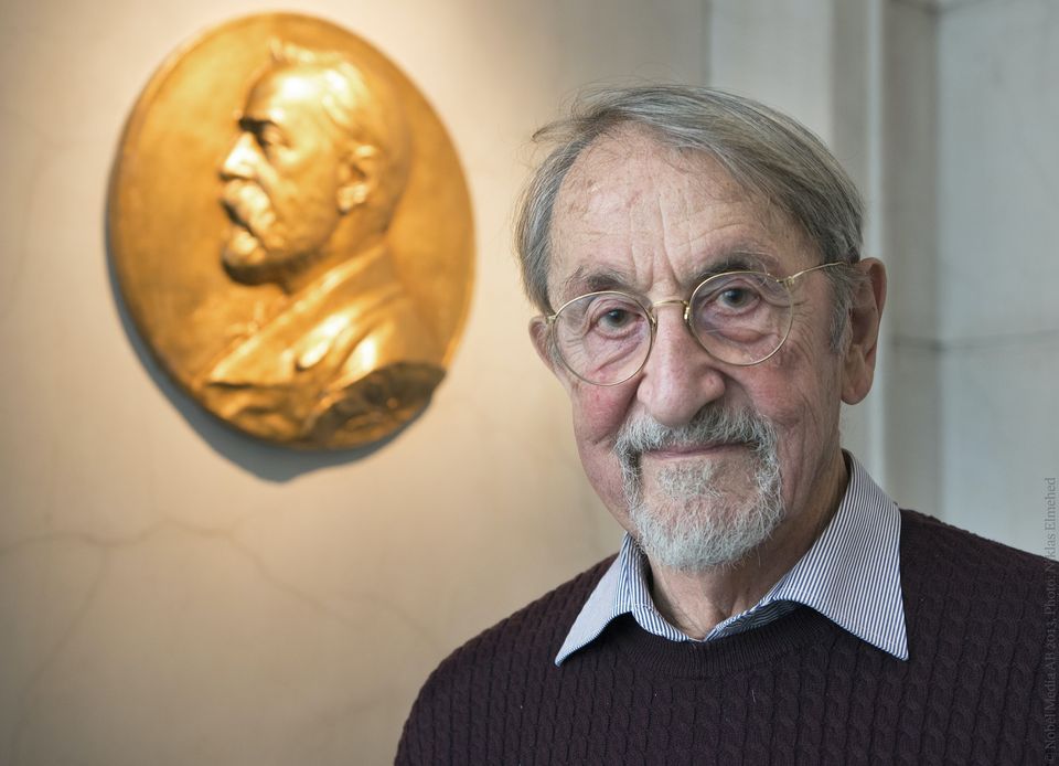 Liang Shao's Instagram, Twitter & Facebook on IDCrawl