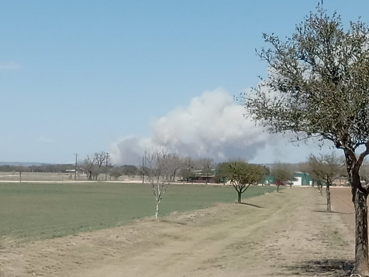 Crabapple Fire Near Fredericksburg Spreads to 400 Acres, 0% Contained ...