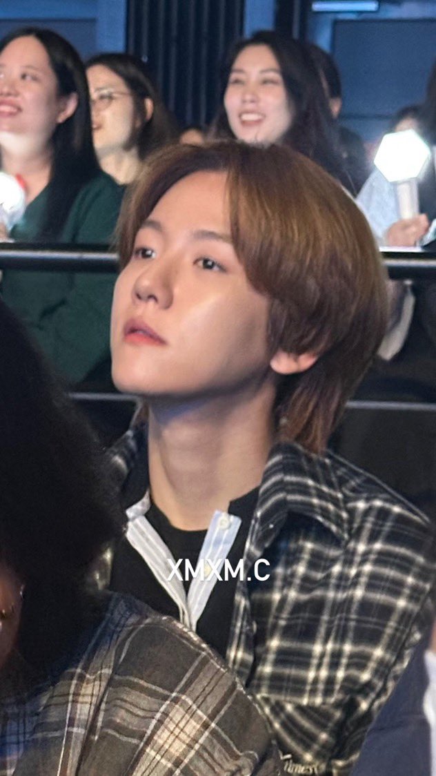 Xiumin Crying EXO Reaction To Their Baby Crying