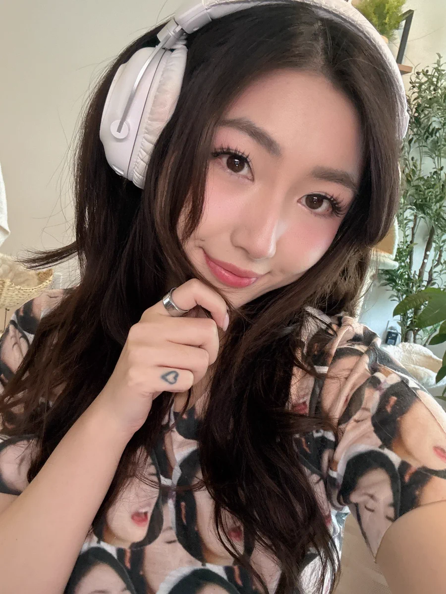 xChocoBars(@xChocoBars )