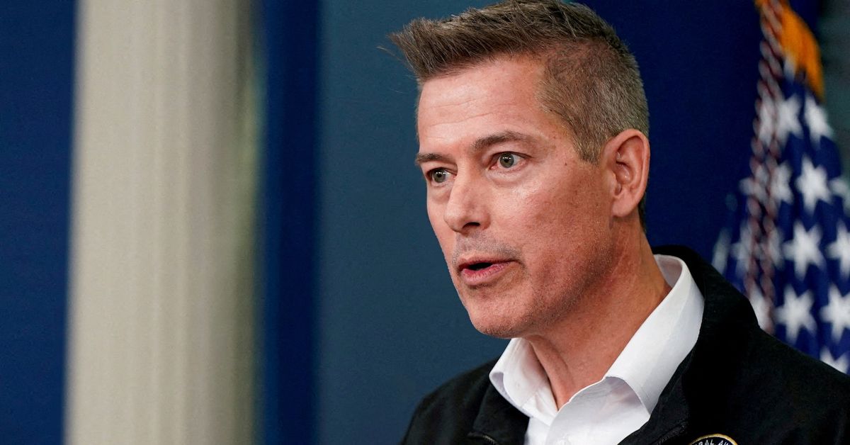 FAA's Air Traffic Chief Retires Amid Safety Concerns, Near-Collision ...