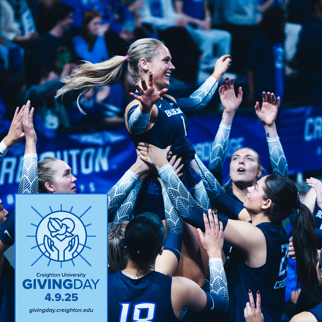 Creighton University Cheerleaders Cheer Eastern Michigan University