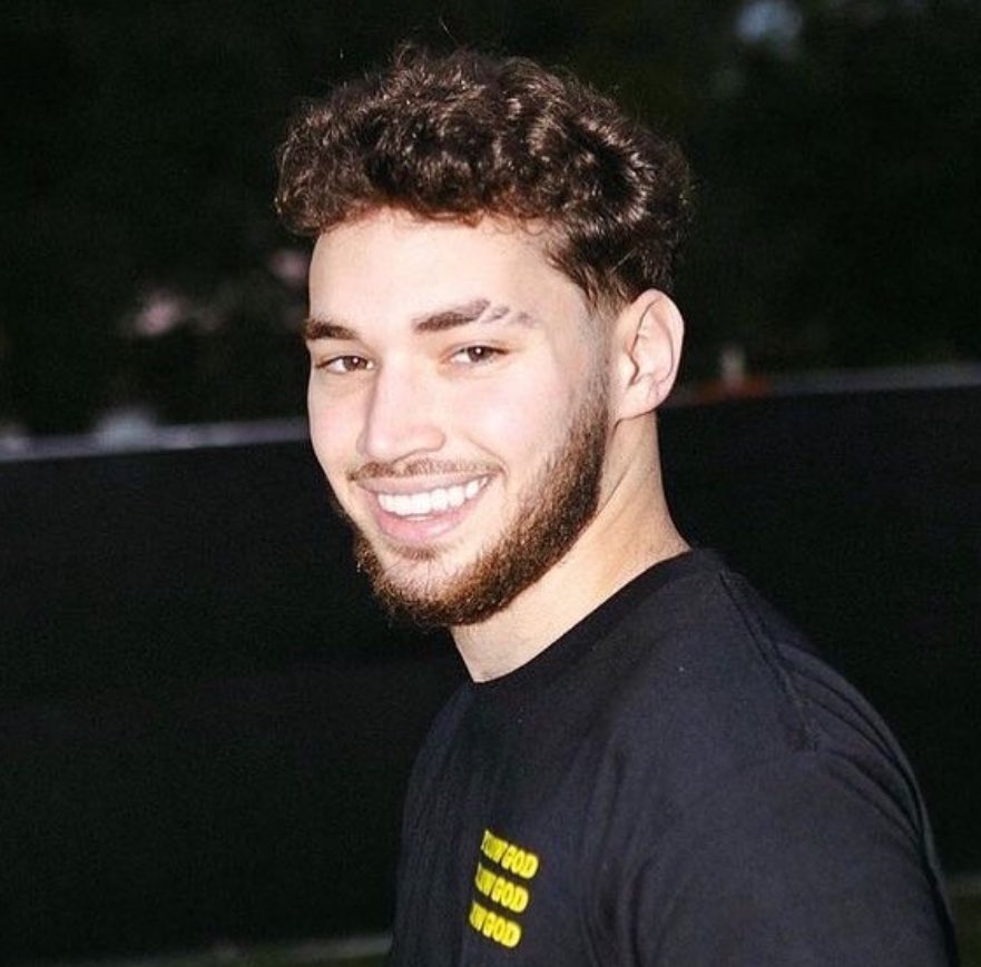 Brandon Blake's Instagram, Twitter & Facebook on IDCrawl