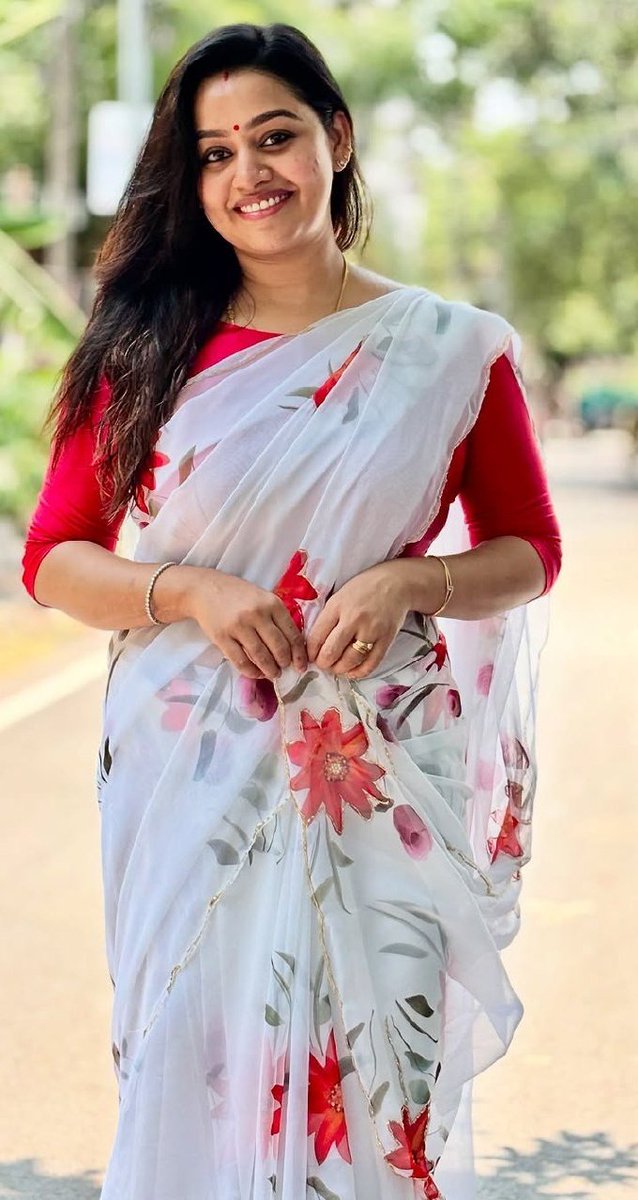 Alagu Thoppul