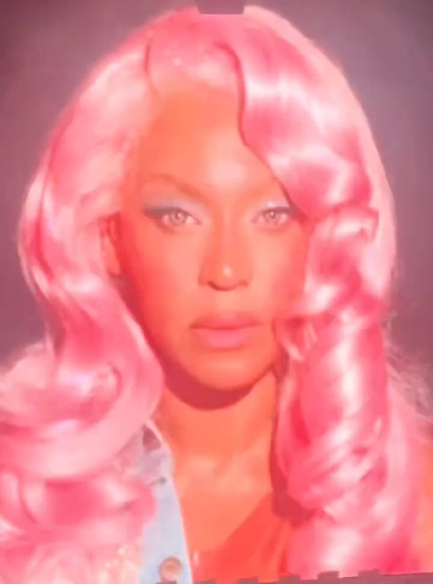Beyonce With Pink Hair