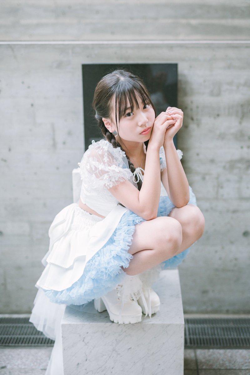 【画像あり】沖縄に行った女子小学生グループが開放的すぎてエロすぎる [808139444]