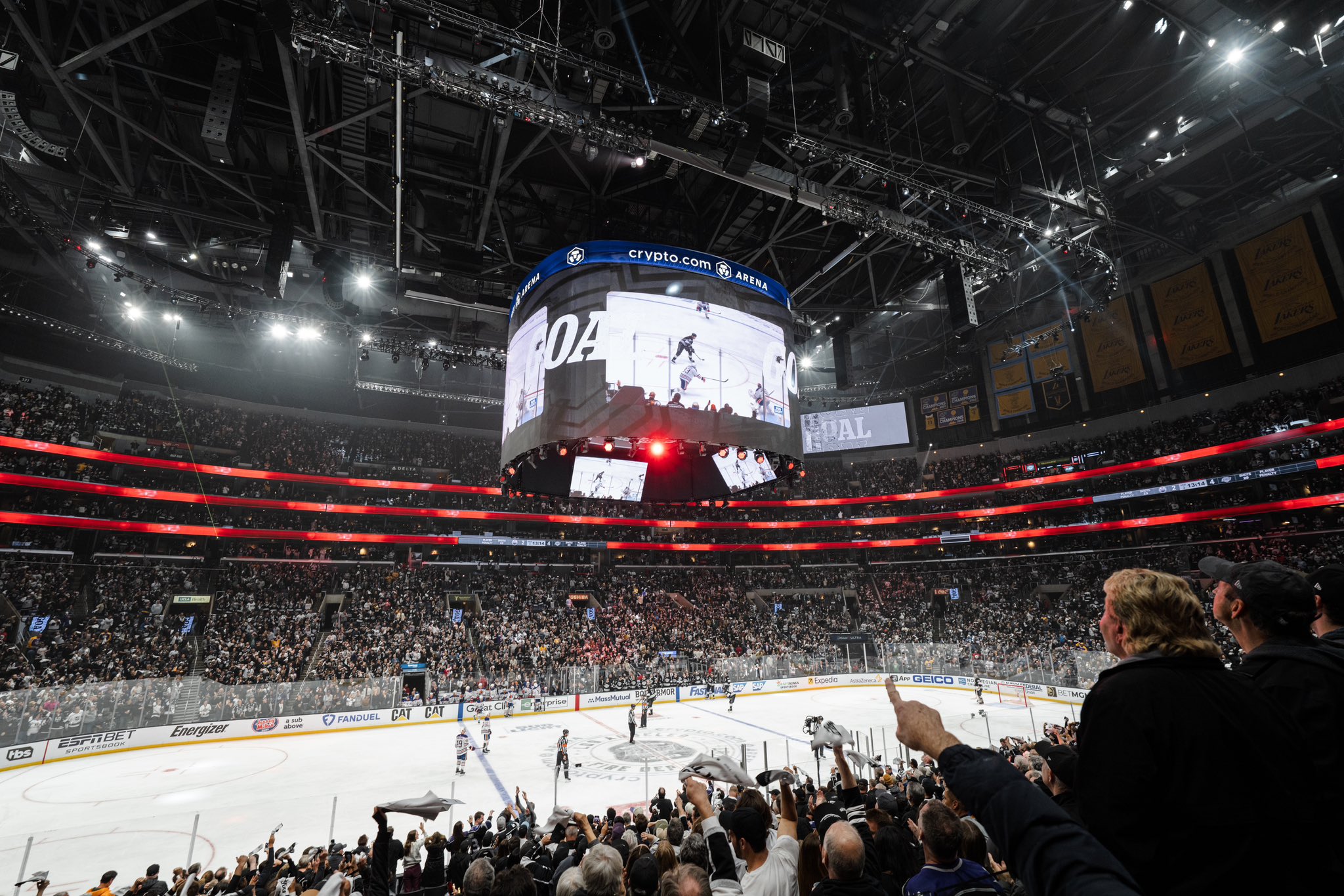 GDT: - 2024-25 season WCQF LA Kings vs Edmonton Oilers Game 3 @7:00pm 4/25/25 Kings lead 2-0 ...
