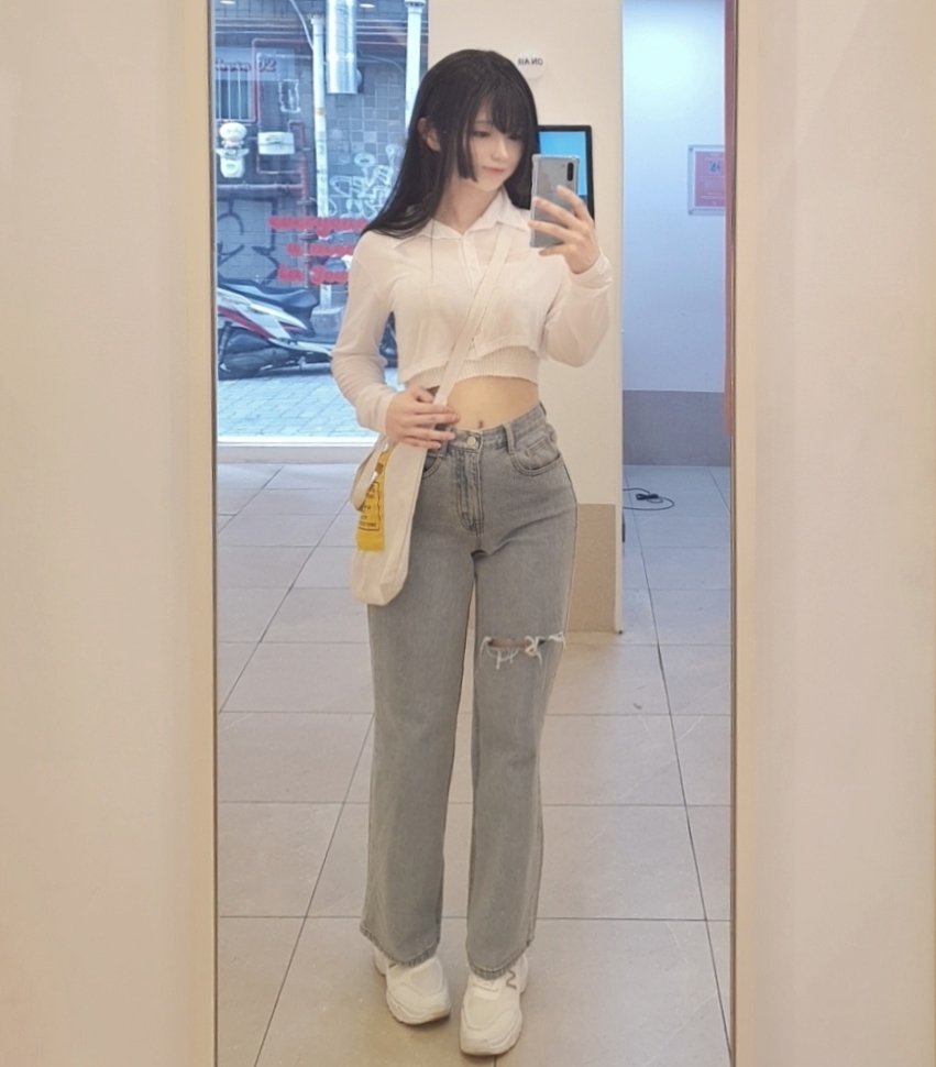 대충 옷판매용 사진 GOBUGI🎀 @gobugi0