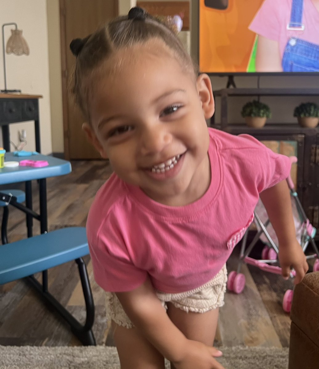 Mariah Harris's Instagram, Twitter & Facebook on IDCrawl