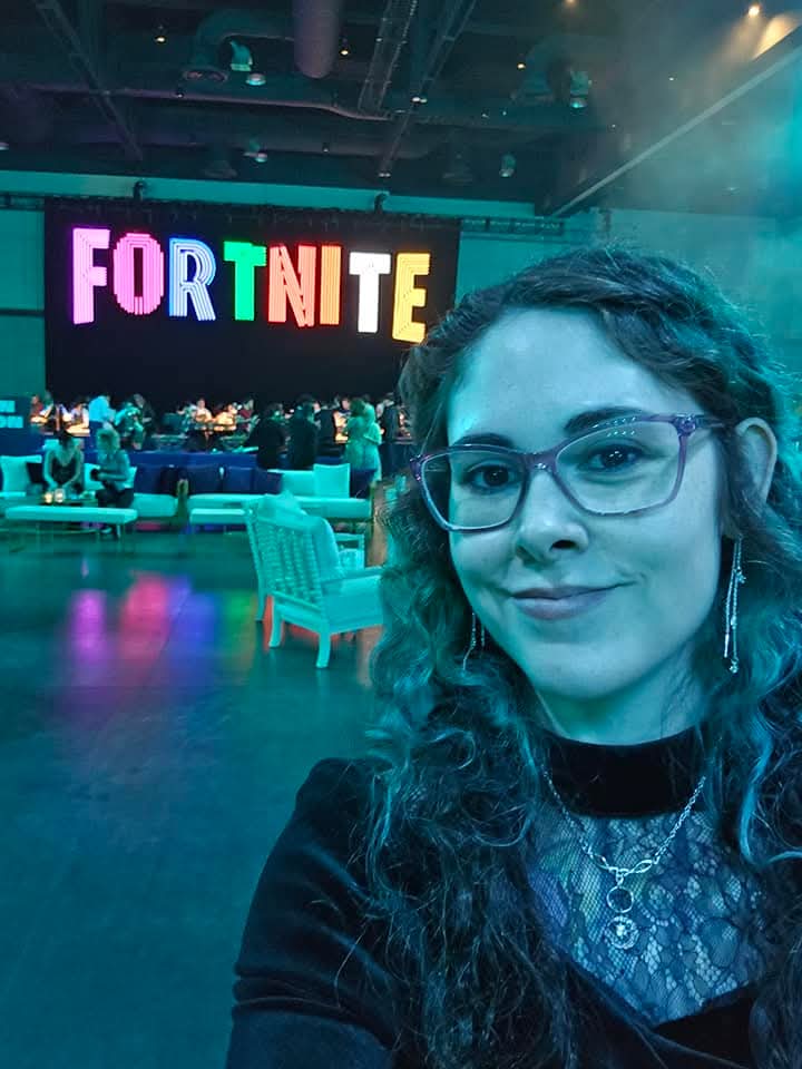 Samantha Ragsdale's Instagram, Twitter & Facebook on IDCrawl